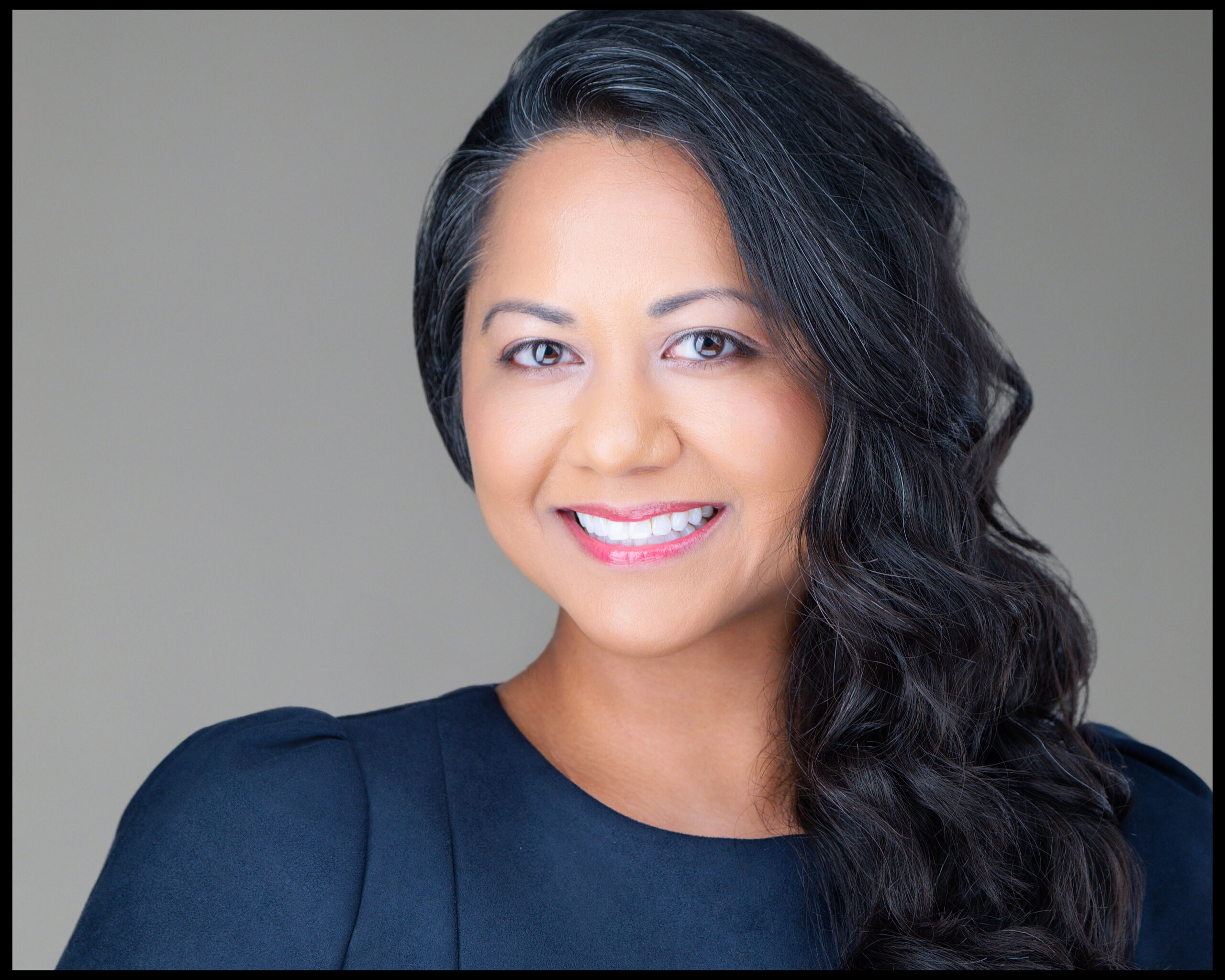 Elizabeth - Summerville Headshots